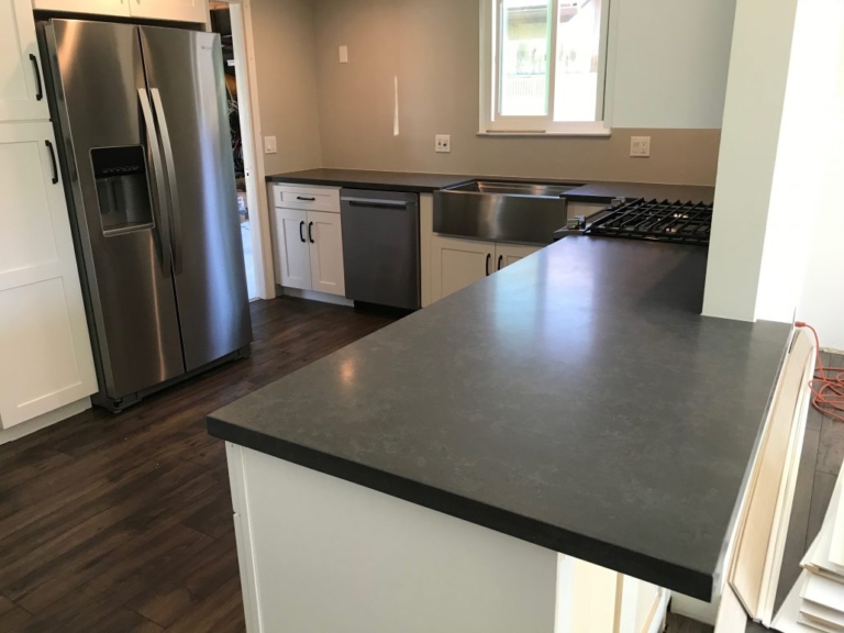 Quartz Slabs - Stone Smith